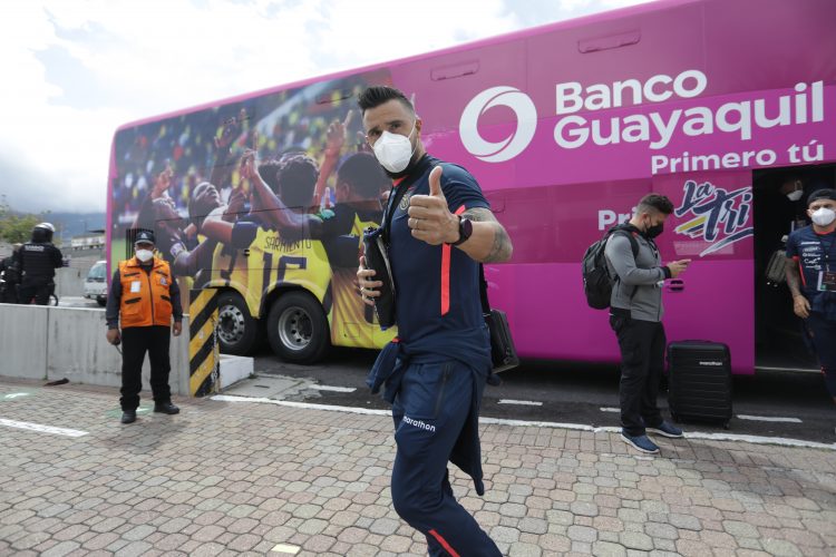 ¡La Tri llegó al estadio en medio del respaldo de su gente! – FEF | Federación Ecuatoriana de ...